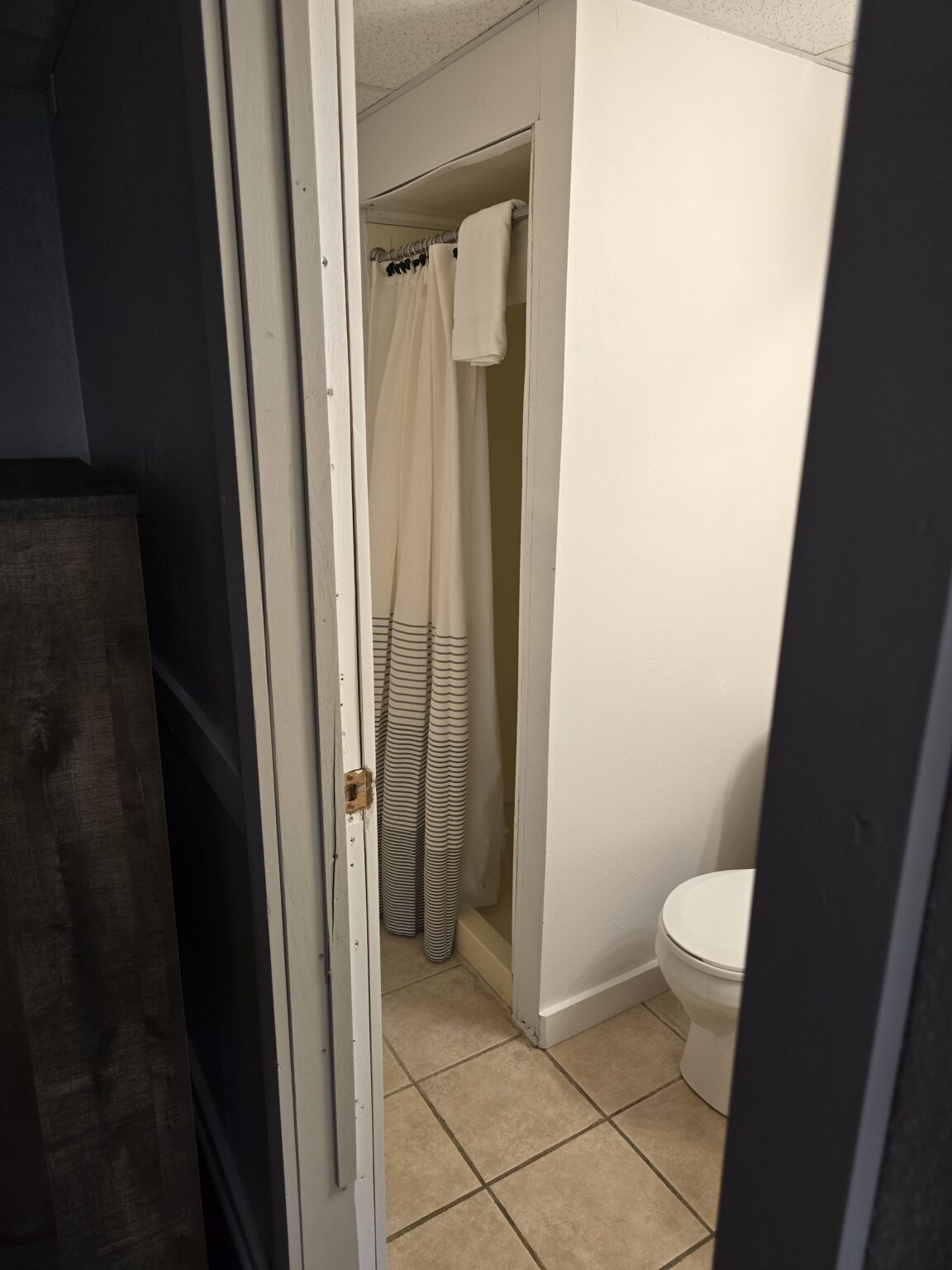 Guest Rooms at Silver Rapids Lodge - Silver Rapids Lodge